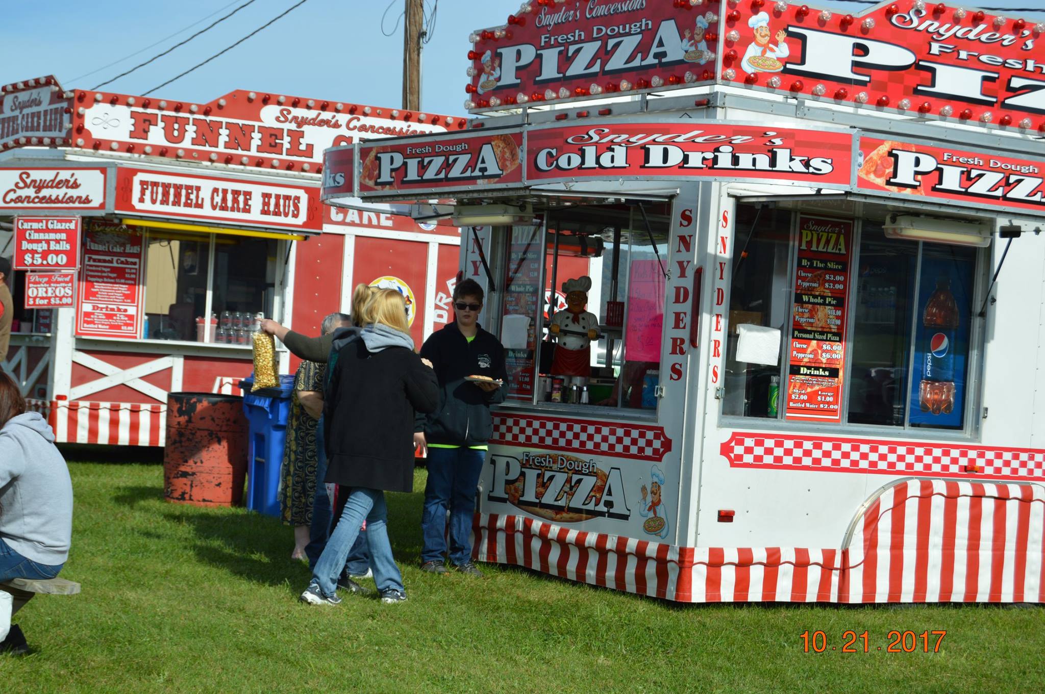 Christmas in the barns – Clinton County Fair